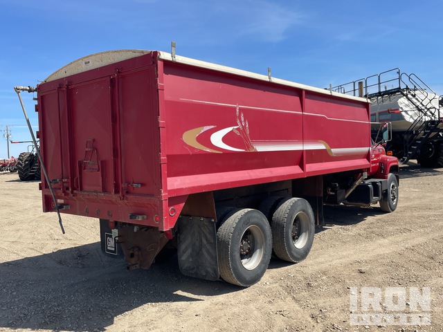 1997 GMC C8500 6x4 Grain Truck in Estevan, Saskatchewan, Canada ...