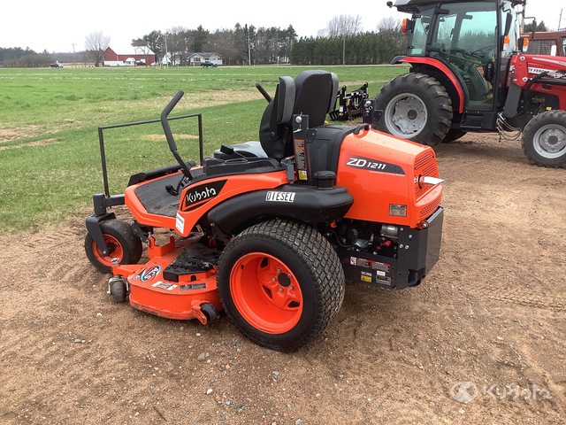 Kubota ZD1211-3-60 4x2 Zero-Turn Lawn Mower in Stevens Point, Wisconsin ...
