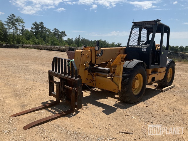 Cat TH103 Telehandler
