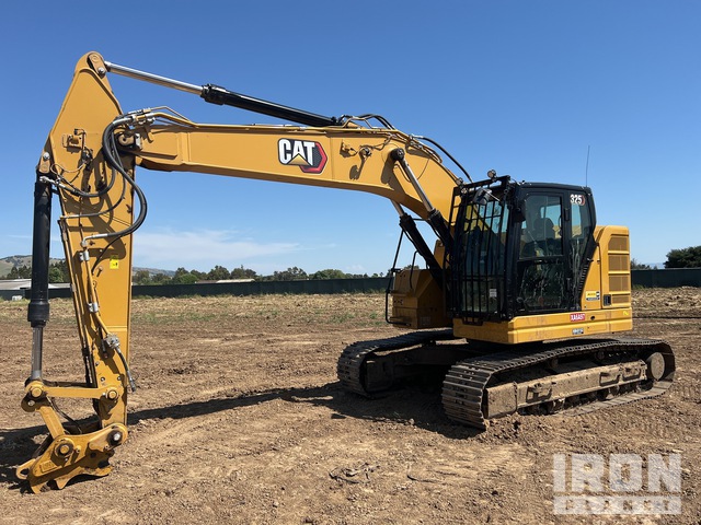 2021 Cat 325 Tracked Excavator in San Martin, California, United States ...