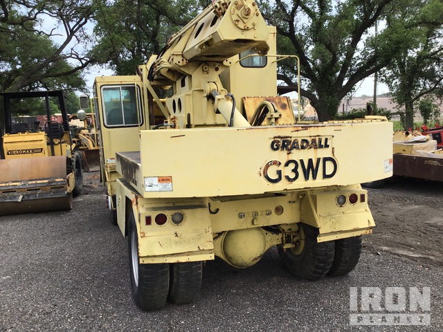Gradall G3WD Wheel Excavator in Beaumont, Texas, United States ...