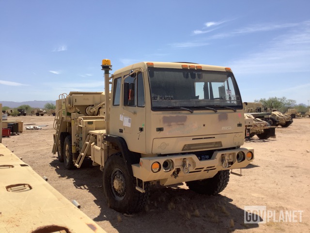 Surplus 2000 BAE Systems M1089A1 6x6 Wrecker in Red Rock, Arizona ...