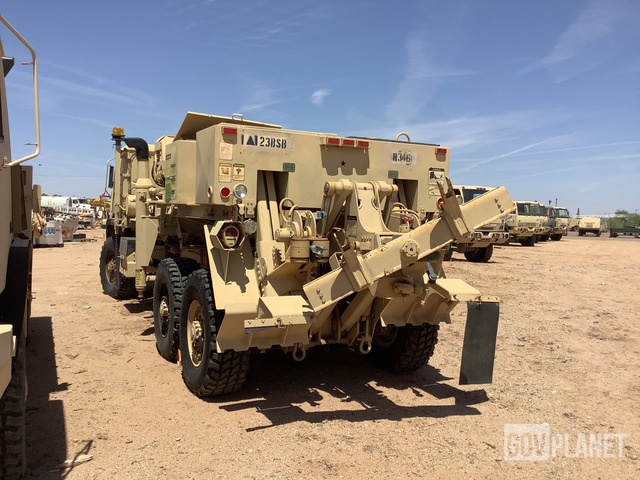 Surplus 2000 BAE Systems M1089A1 6x6 Wrecker in Red Rock, Arizona ...