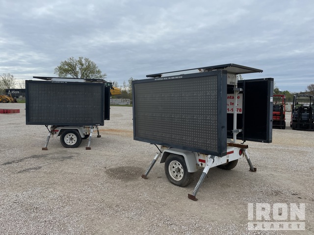 Quantity of (2) 2004 Solar Tech PD-2200 75 W Solar Message Board ...