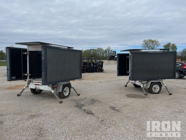 Quantity of (2) 2004 Solar Tech PD-2200 75 W Solar Message Board ...