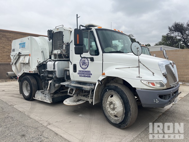 Tymco 600 Air Sweeper on 2016 International 4300 Sweeper Truck in ...