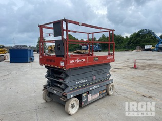 2015 Skyjack SJIII 4632 Electric Scissor Lift in Broussard, Louisiana ...