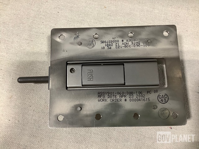 Surplus Bell Helicopter Textron 901-060-308-106 Thumb Latch in ...