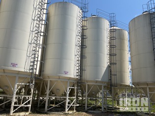 2014 Meridian 13.525HD FRAC Bulk Sand Storage Tank in Newcomerstown ...