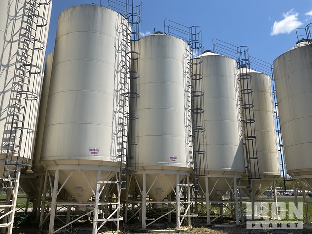 2014 Meridian 13.525HD FRAC Bulk Sand Storage Tank in Newcomerstown ...