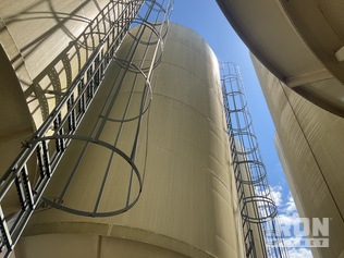 2014 Meridian 13.525HD FRAC Bulk Sand Storage Tank in Newcomerstown ...