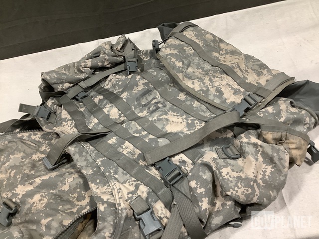 Surplus (16) Large Field Packs in Chambersburg, Pennsylvania, United ...