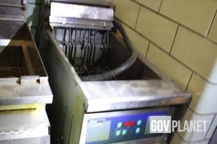 Pitco Frialator Deep Fryer in Camp Hill, Pennsylvania, United States ...