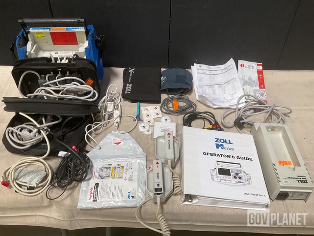 Surplus (4) Zoll M Series CCT 8000-0851-30 Defibrillator Monitor ...