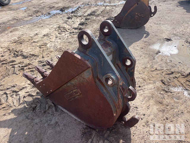 Komatsu PC120-24 24 in Excavator Bucket in Cheyenne, Wyoming, United ...
