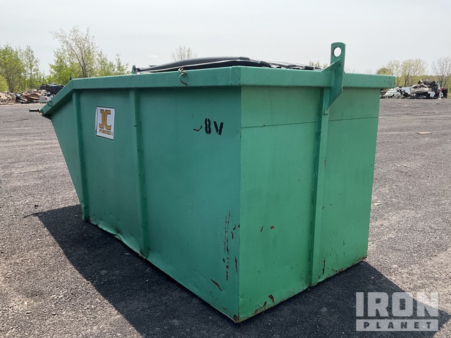13 ft 8 cubic yards Waste Container in Saint-Blaise-sur-Richelieu ...