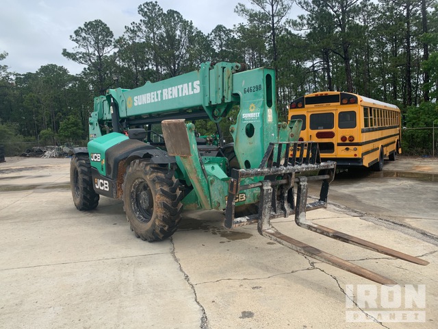 2014 JCB 512-56 Telehandler in Gulfport, Mississippi, United States ...