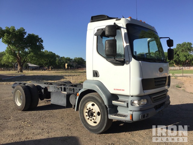 2013 Peterbilt 220 4x2 COE Cab and Chassis in Albuquerque, New Mexico ...