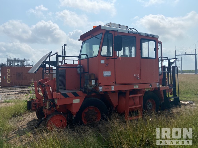 Central Manufacturing SWX430R Rail Car Mover in Port Lavaca, Texas ...
