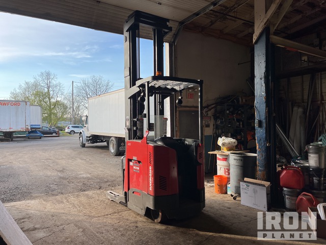 2014 Raymond 750-R45TT Reach Truck in Cambridge, Ontario, Canada ...