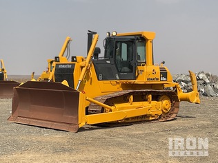 2005 Komatsu D85EX-15 Crawler Dozer in Jebel Ali Free Zone, UAE ...