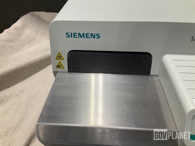 Surplus Siemens MicroScan autoSCAN4 Microbial Identification System in ...