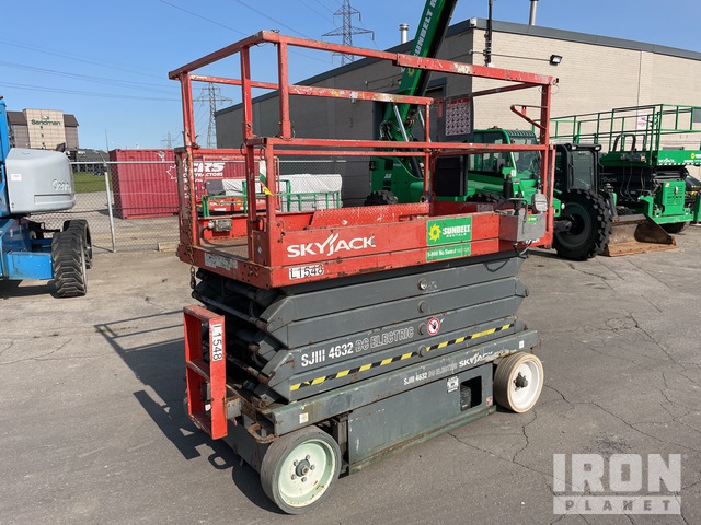 2013 Skyjack SJ4632 Electric Scissor Lift in Hamilton, Ontario, Canada ...