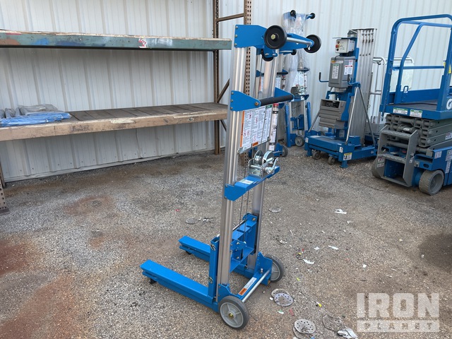 2022 Genie GL-4 Material Hoist (Unused) in Hartford, Wisconsin, United ...