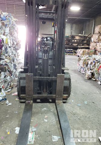 2011 Toyota 8FDU32 Pneumatic Tire Forklift in Mine Hill, New Jersey ...