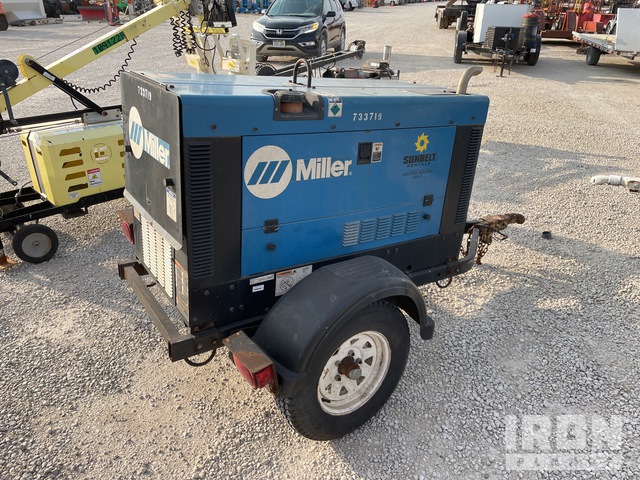 2015 Miller Big Blue 450 Duo CST Dual Operator Multi-Process Engine ...