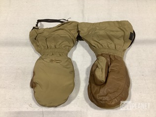 Surplus (55) Extreme Cold Weather Mitten Shells in Chambersburg ...