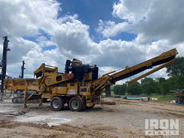 2014 Vermeer HG4000 T/A Horizontal Grinder in Arrington, Tennessee ...