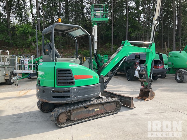 2015 Bobcat E32 Mini Excavator in MOORESVILLE, North Carolina, United ...