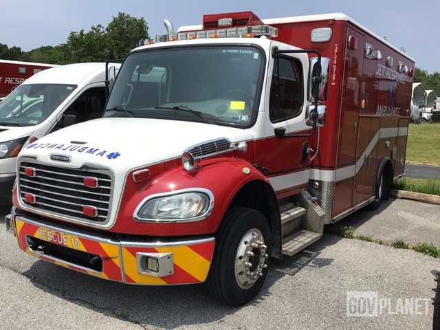 2014 Freightliner M2 Ambulance in Harrisburg, Pennsylvania, United ...