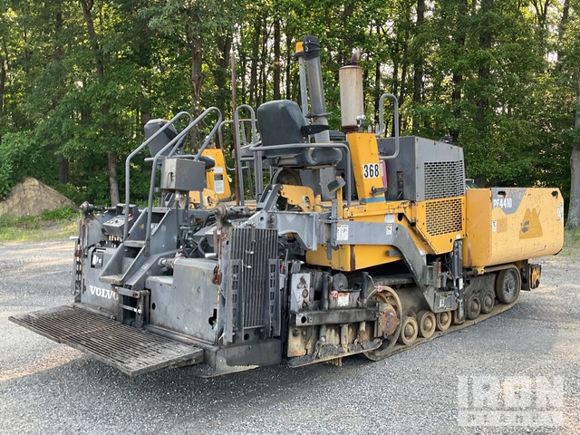 2011 Volvo PF4410 Track Asphalt Paver in Chester, Virginia, United ...