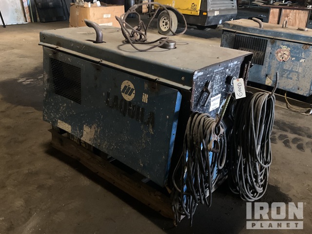 1998 Miller Big Blue 400D 400 A Skid-Mounted Stick Engine Driven Welder ...