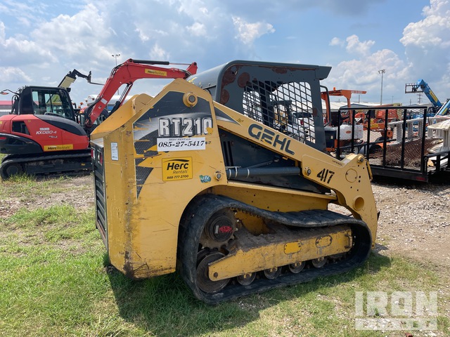 Gehl RT210 Compact Track Loader in Beaumont, Texas, United States ...