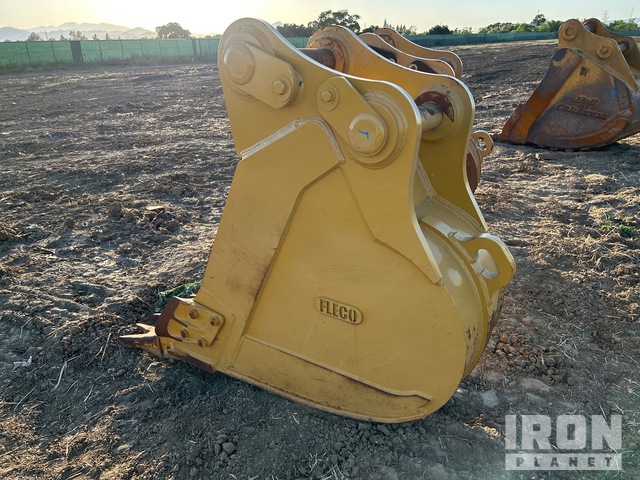 2021 Fleco 24 in Digging Excavator Bucket in San Martin, California ...