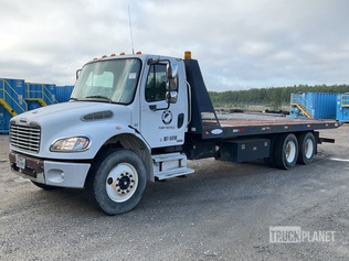2004 Freightliner M2 106 6x4 Rollback Truck in Petersburg, Virginia ...