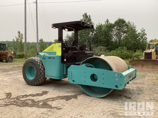 Ammann AC110 Smooth Drum Compactor in Ballston Spa, New York, United ...