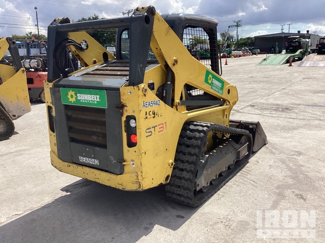 2019 Wacker Neuson ST31 Compact Track Loader in Miami, Florida, United ...
