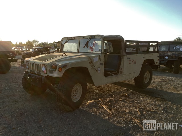 Surplus 2006 AM General M1097R1 HMMWV 2 Door Soft Top w/Truck Body in ...