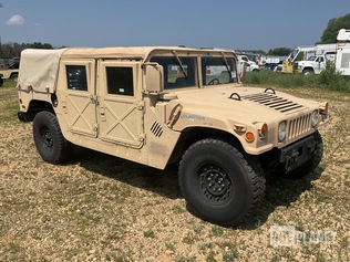 Surplus 2014 AM General M1097A2 HMMWV 4 Door Soft Top w/Truck Body in ...