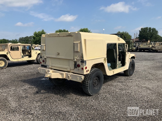 Surplus 2004 AM General M1097A2 HMMWV 4 Door Hard Top w/Helmet Top in ...