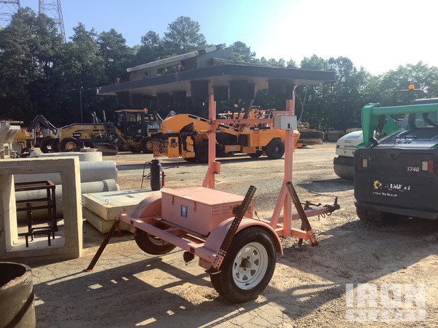 2001 Wanco WTSP55-LSA Arrow Board in Raleigh, North Carolina, United ...