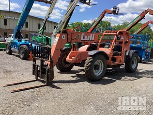 2005 Lull 644E-42 Telehandler in ATTLEBORO FALLS, Massachusetts, United ...