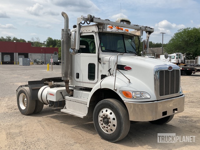 2012 Peterbilt 382 4x2 T/A Day Cab Truck Tractor in Voorhees, New ...