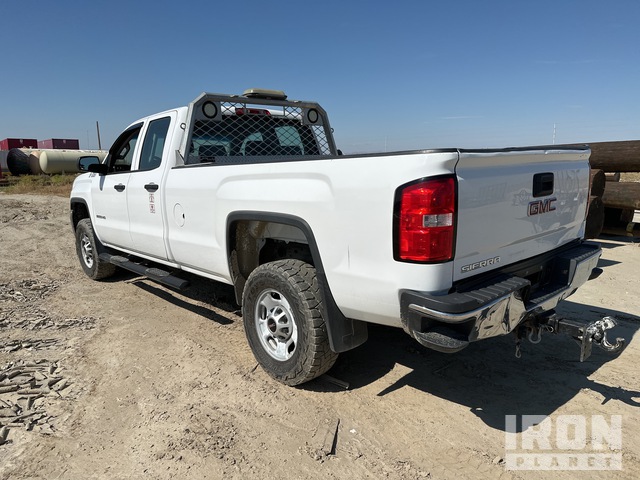 2015 GMC 2500HD 4x2 Crew Cab Pickup in Bakersfield, California, United ...