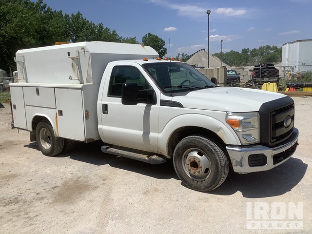 2014 Ford F-350 4x2 Utility Truck in Des Moines, Iowa, United States ...
