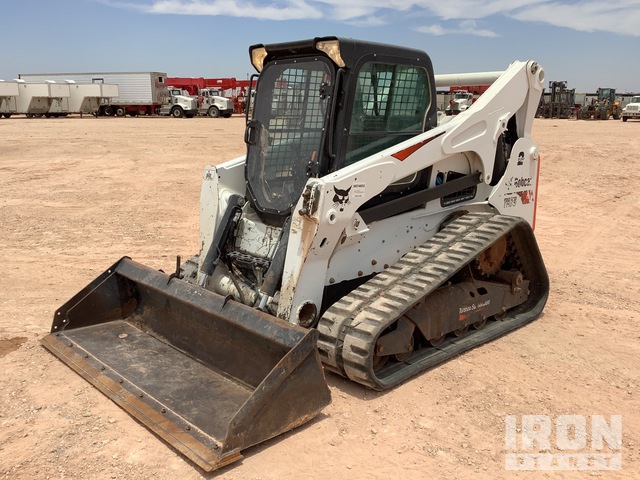 2019 Bobcat T870 Compact Track Loader